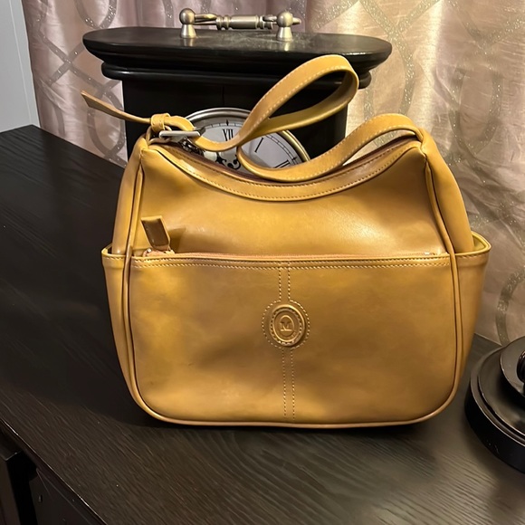 Mondani | Bags | Mondani New York Tan Shoulder Bag Simulated Leather ...
